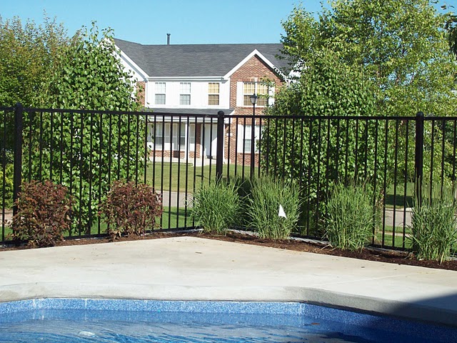 Steel Pool Fence - Steel Fencing ManufacturersSteel Fencing Manufacturers